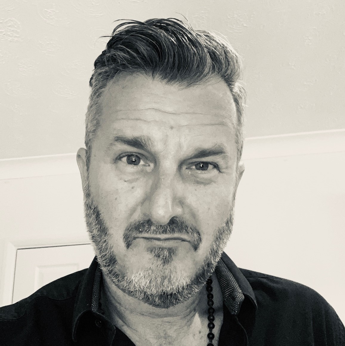 Nik H., Freelance Editor (Offline / Online) Product skills include Avid ...